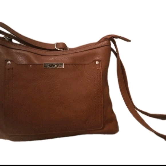 Roots | Bags | Roots Tan Leather Crossbody Bag | Poshmark